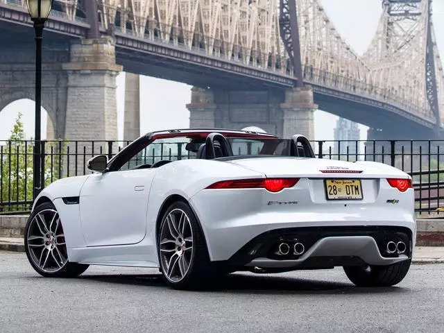 Ine, täze “Jaguar F-Type” -da 30 000 dollar arzanladyş nädip almaly 13580_2