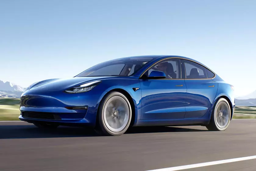 2017-2021 Tesla Model 3 վարման առջևի անկյուն