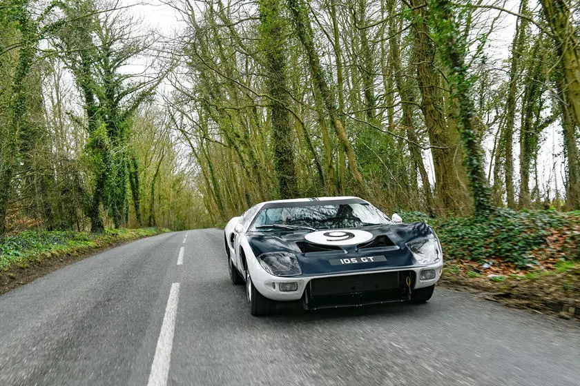 Labai retas „Ford GT40“ gali atnešti 10 000 000 USD 1369_2