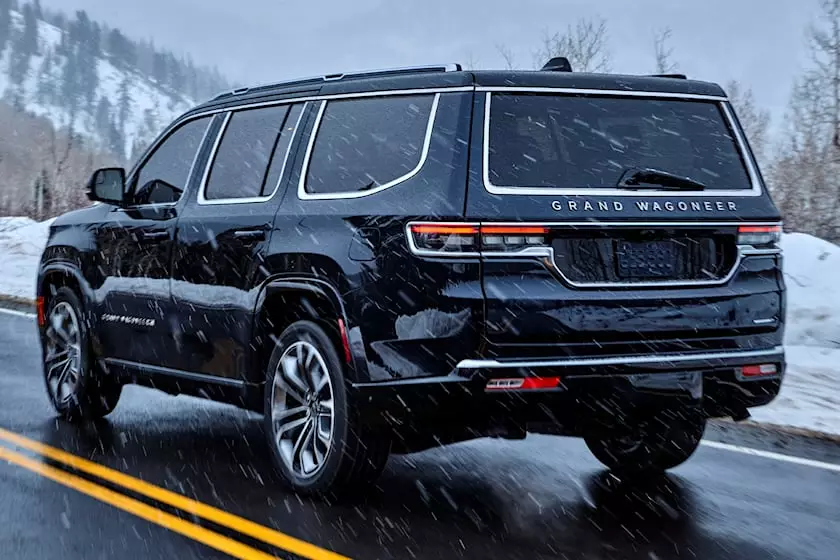 2022 Jeep Grand Wagoneer Safbwynt Gyrru Cefn