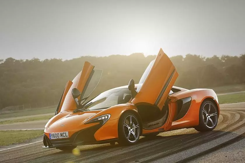 Kin gjin McLaren 720S betelje? Sit gjin soargen, d'r binne goedkeapere alternativen 13813_2