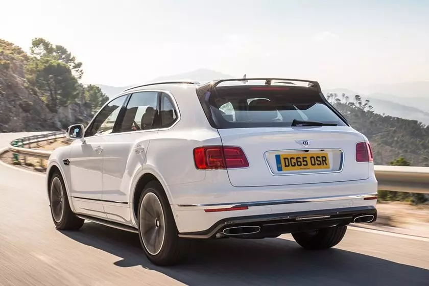 Bentley Bentayga kohtaa yhden maailman vaikeimmista tapahtumista 13899_2