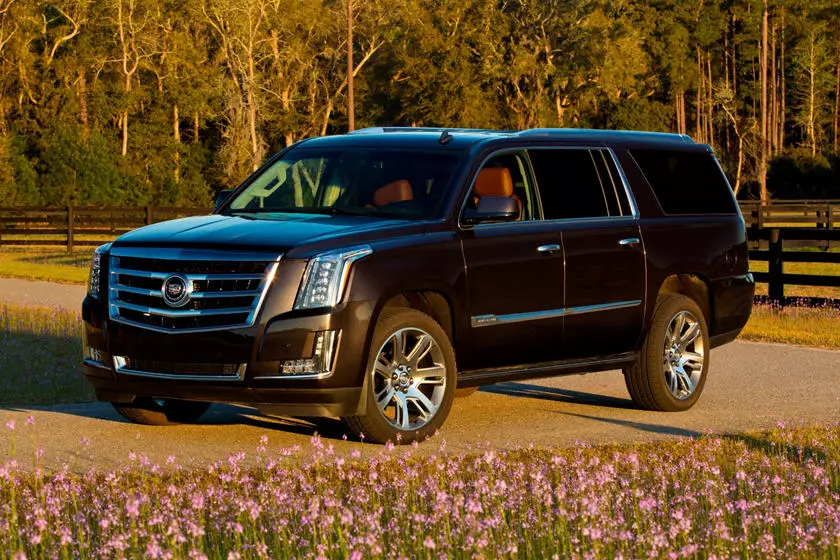 2015-2020 Cadillac Escalade ESV Pohľad spredu