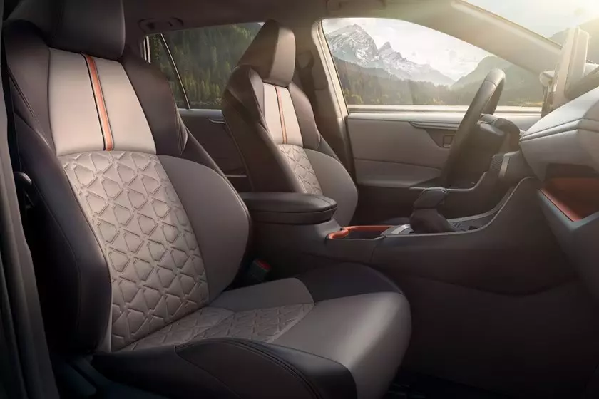 Может ли новый Toyota RAV4 2019 года получить трехрядный вариант и вариант EV? 14119_7