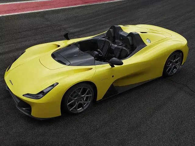 Iyo Dallara Stradale Is An Ultra-Light, 400-HP Sports Car Yakafuridzirwa neLotus 14152_1