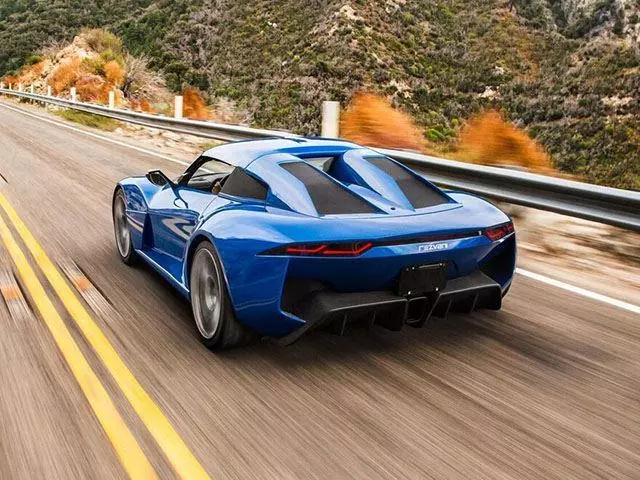 Mataʻituina Porsche: Le 2018 Rezvani Beast Alpha O le a tau i lalo o le $100K 1431_3