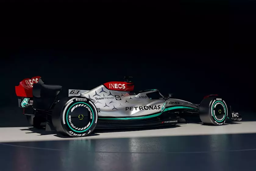 Nov avtomobil Mercedes F1 bo Maxu Verstappnu prinesel nočne more 1454_2