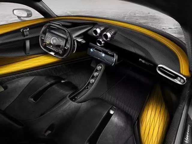 يېڭى Hennessey Venom F5 نىڭ قالتىس ئىچىنى تەكشۈرۈپ بېقىڭ 14573_1