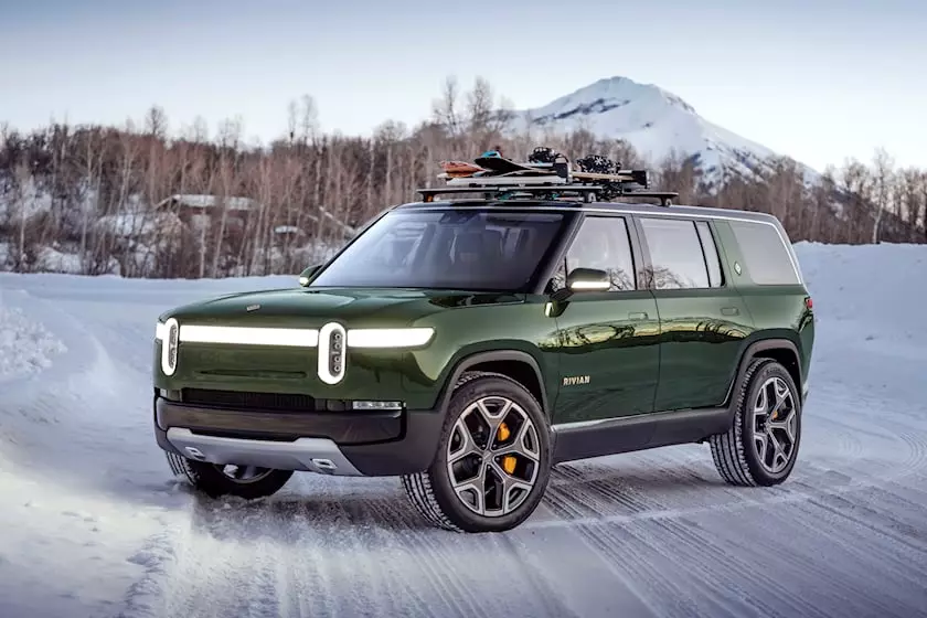 2022 Rivian R1S SUV Vooraanzicht: