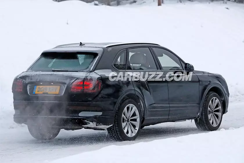 Bentley Bentayga ansiktslyftning kommer att slåss mot Aston Martin DBX 14669_5