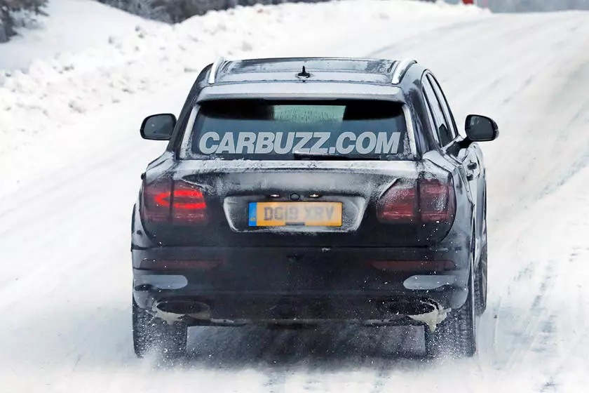 Bentley Bentayga andlitslyfting kemur í slag við Aston Martin DBX 14669_8