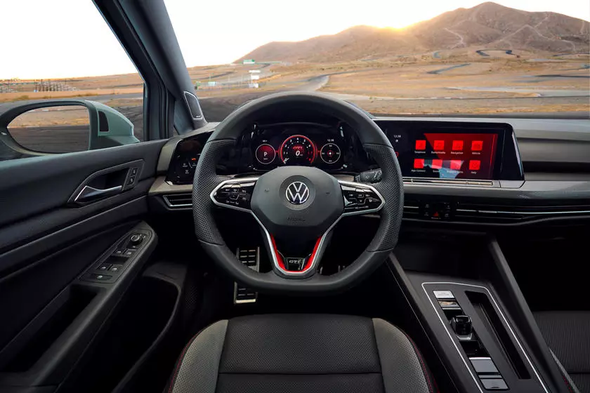 2022 Volkswagen Golf GTI และ Golf R ราคาและการตกแต่งประกาศ 14694_23