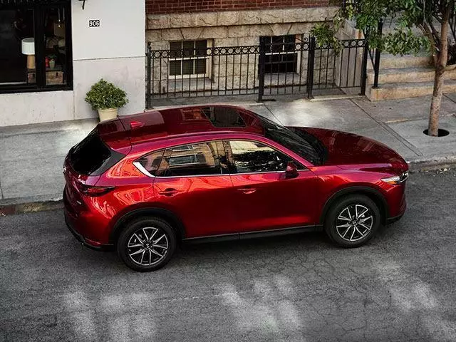 Mazda Menggoda SUV CX-8 Dengan Banyak Gaya Dan Tempat Duduk Untuk 7 1469_2