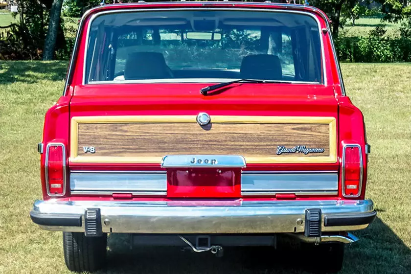 Comoara săptămânală: Jeep Grand Wagoneer din 1989 propulsat de Hellcat 14855_11