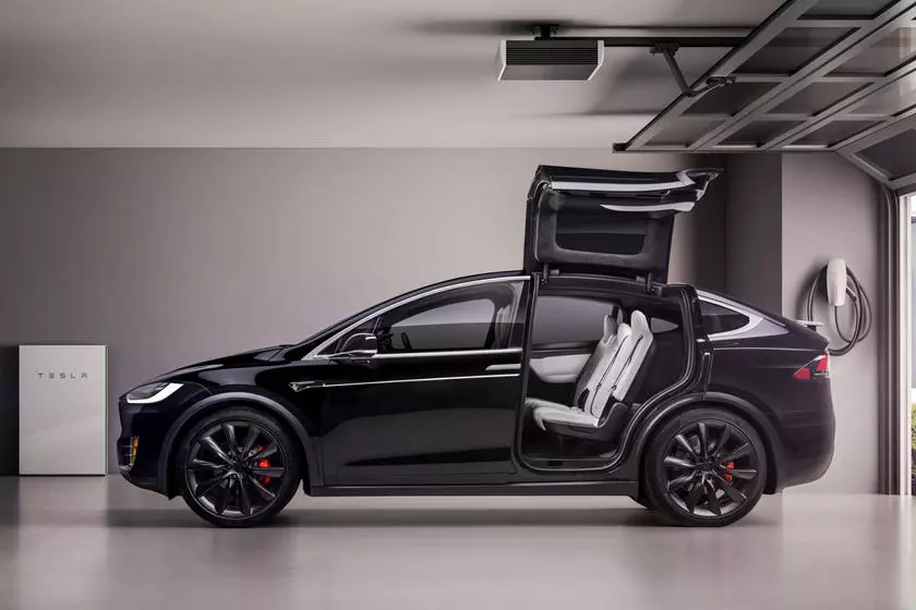 Öfkeli Kamyon Sahipleri Tesla Supercharger Noktalarını Engelliyor 14983_4
