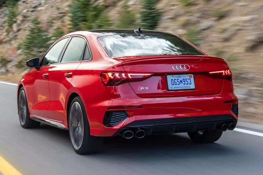 2022 Audi S3 Sedan Driving Pamje pas