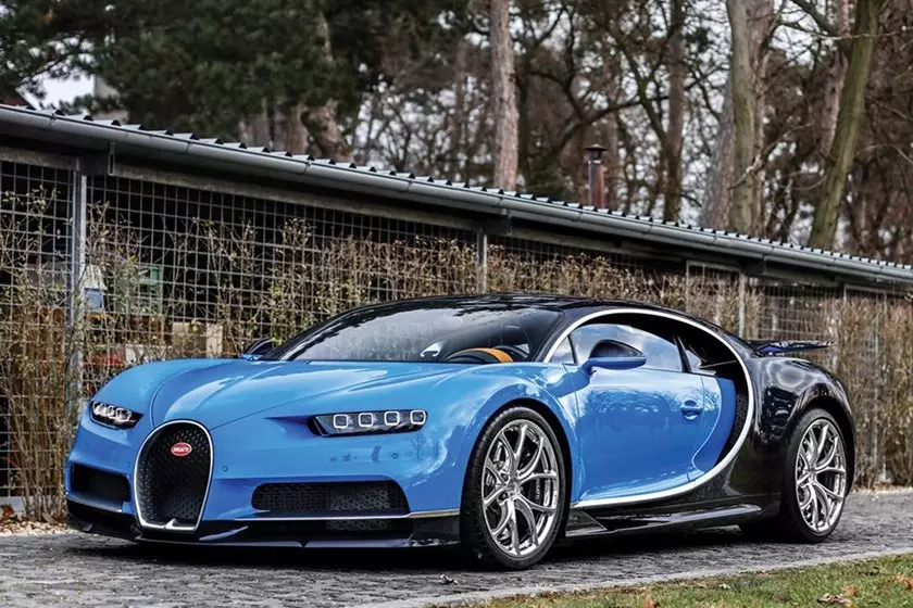 Неліктен көптеген адамдар өздерінің Bugatti Chiron көлігін сатуға тырысады? 15172_1