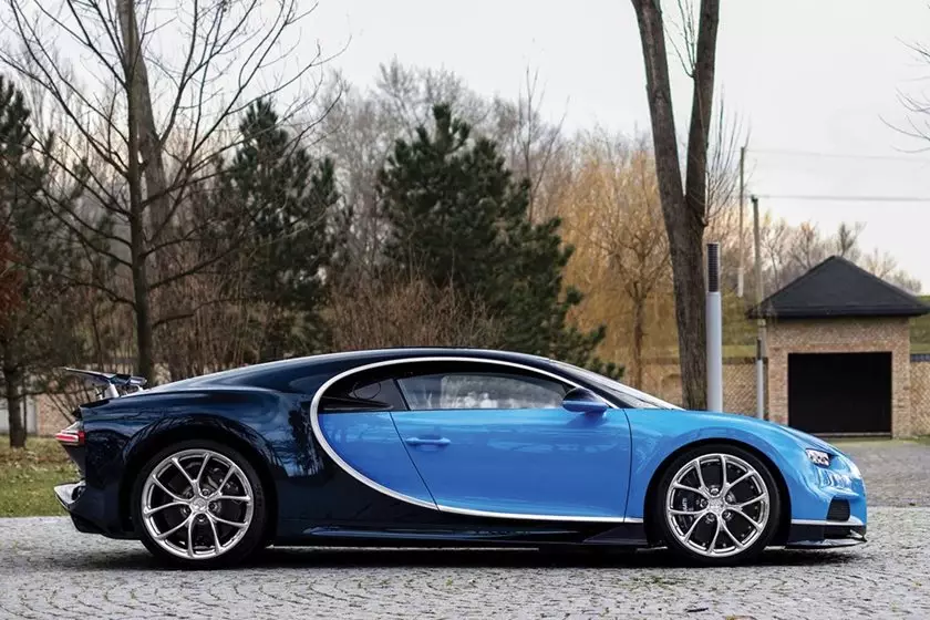 Vim li cas coob tus neeg sim muag lawv cov Bugatti Chirons? 15172_4