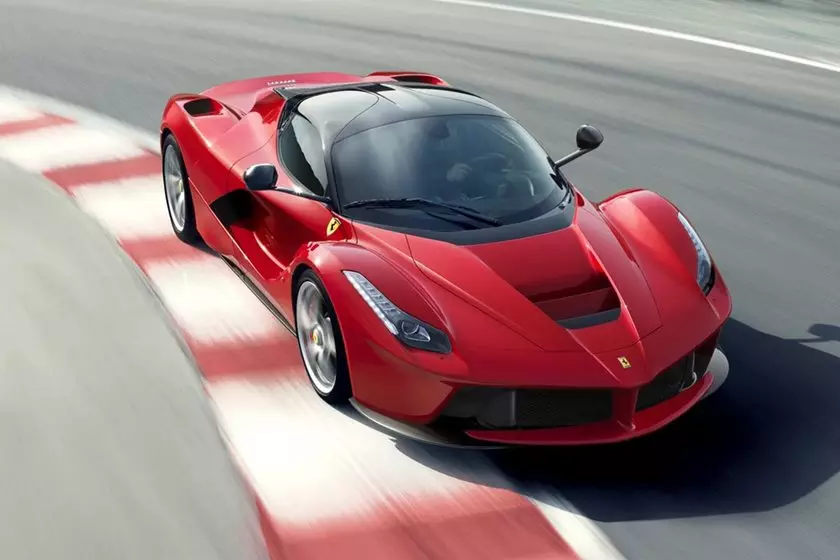 Ine, “LaFerrari” hereketlendirijisinde 40 000 dollara eliňizi nireden alyp bilersiňiz 15316_6