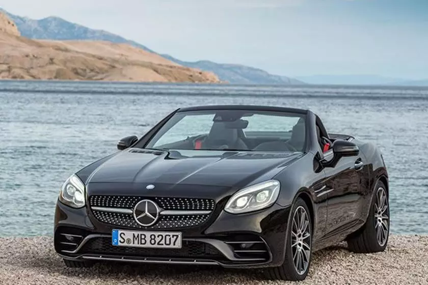 İndi Yeni Mercedes SLC üçün Mazda MX-5 RF-dən daha az ödəyə bilərsiniz