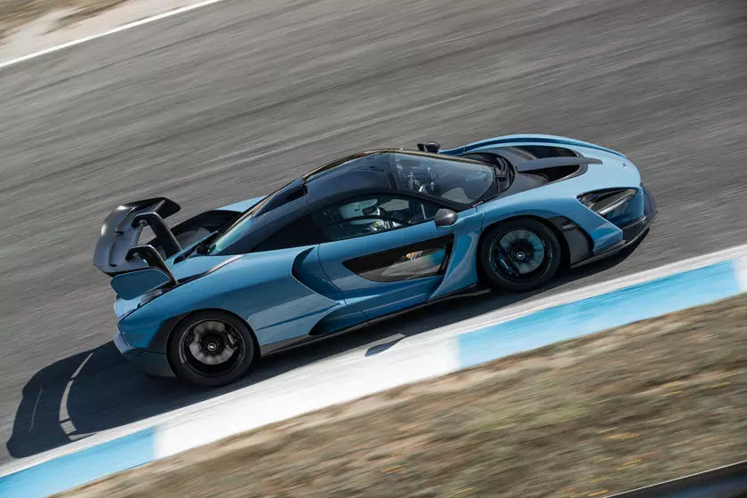 2019 McLaren Senna kjøring fra siden