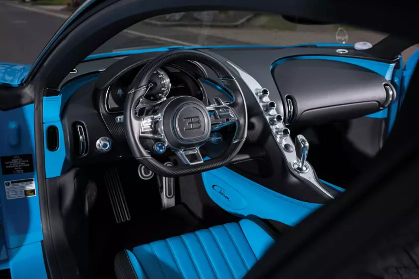 Chiron, Veyron, Atau EB110: Pilih Bugatti Anda Di Paris 15461_3