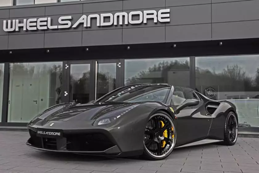 Ferrari 488 Spider 777-Hp ບໍ່ແມ່ນ Supercar ສະເລ່ຍຂອງເຈົ້າ