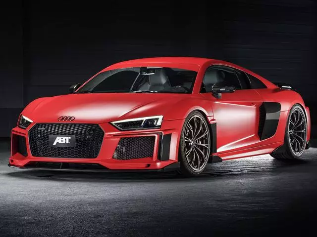 I-Audi R8 ifumana amandla amaninzi, ubunzima obuncinci kunye nenkangeleko engcono 1564_1