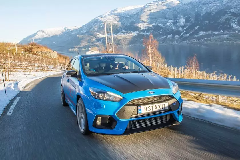 Ki jan sa ye pou yon chofè taksi pran nan yon Ford Focus RS? 15659_6