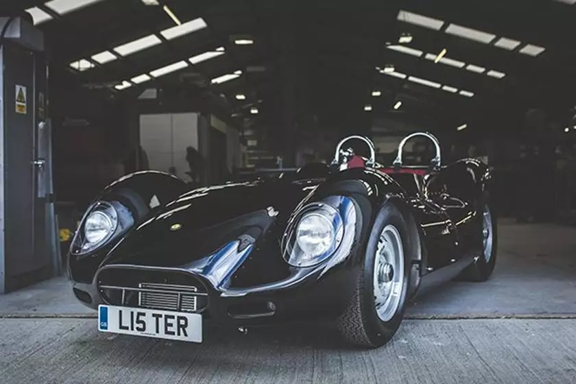 Lister Revives ລົດແຂ່ງ Knobbly Legendary ສໍາລັບຖະຫນົນຫົນທາງ