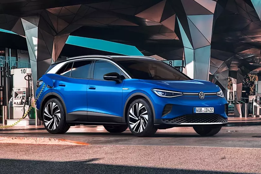 2021-2022 Volkswagen ID.4 Преден поглед