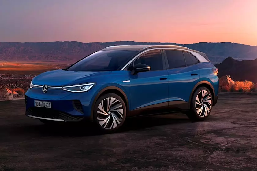 2021-2022 Volkswagen ID.4 Vedere frontală în unghi