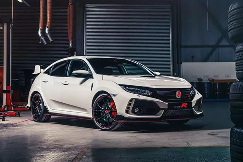 Honda prijzen de Civic Type R om de Golf R en Focus RS te ondermijnen