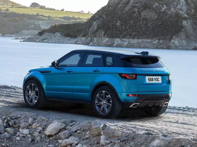 “Range Rover Evoque Landmark” alty ýylda 600 000 satuwy belleýär 1648_4