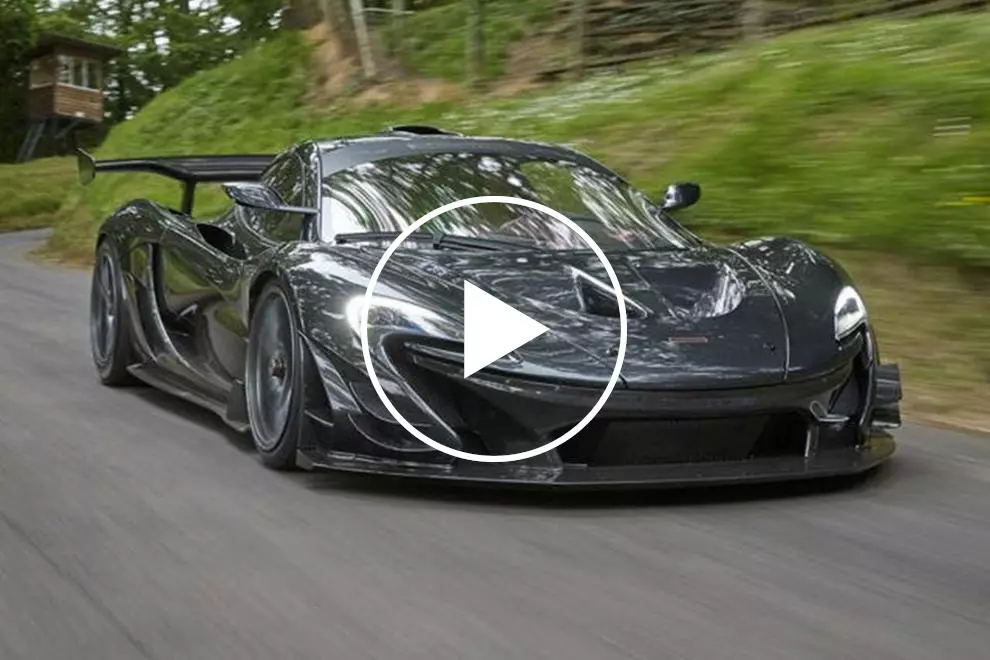 De Goodwood Hill Climb Am McLaren P1 LM erop ze fueren gesäit verréckt aus