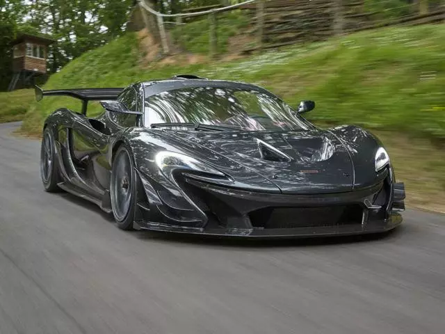 De Goodwood Hill Climb Am McLaren P1 LM erop ze fueren gesäit verréckt aus 1658_1