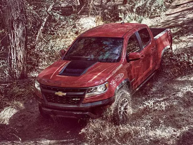 Ania ang Pamatuod Ang Chevrolet Colorado ZR2 Usa Usa ka Talagsaon nga Offroad Truck 1721_3