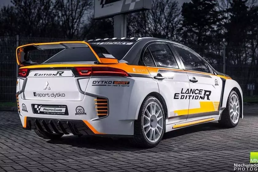 Ez az új Lancer Evo Mitsubishi, amelyet soha nem fog megépíteni 17267_4