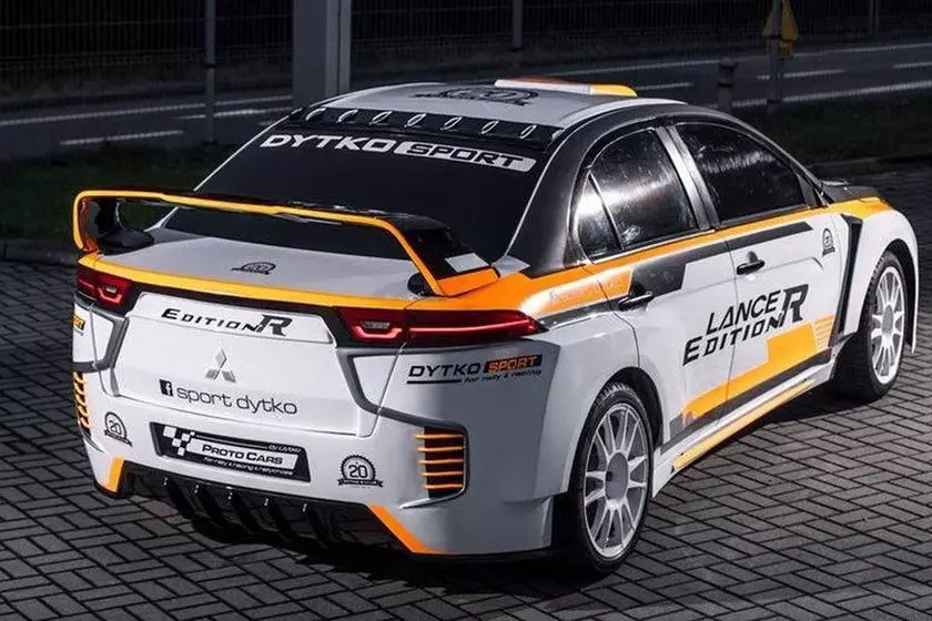 Ez az új Lancer Evo Mitsubishi, amelyet soha nem fog megépíteni 17267_8