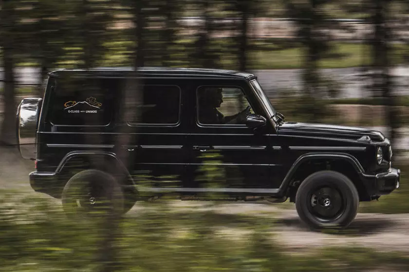 Temaşe bikin Mercedes G-Class Bi Dijminê Xwe yê Xirabtir Bicive 17314_10