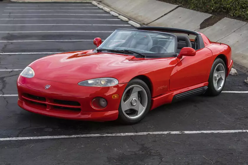 La Dodge Viper est devenue un véritable objet de collection 17343_1