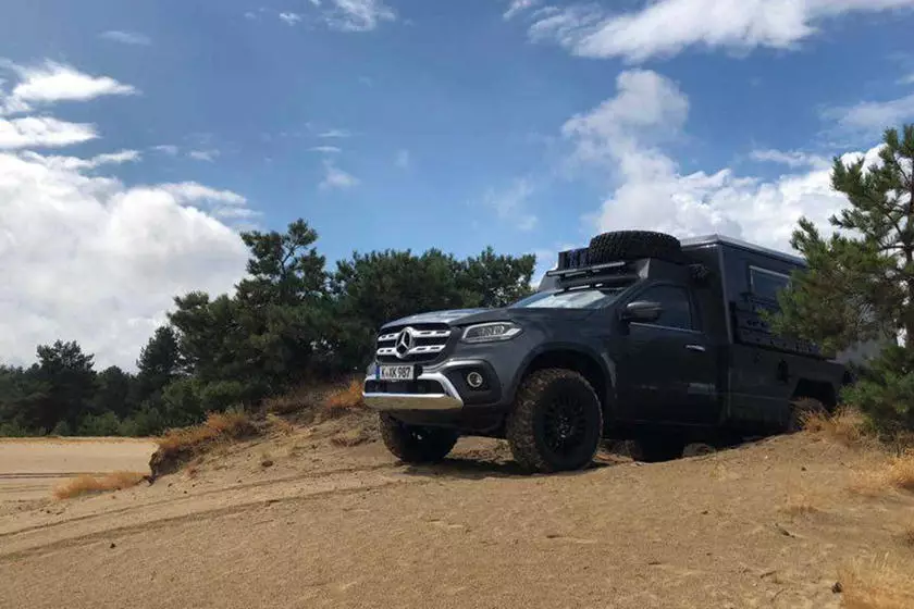 Mercedes X-Kelas robah jadi Badass $ 200.000 Camper 17355_5