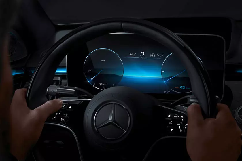 다음 Mercedes-AMG S63에 대한 새로운 세부 정보가 도착했습니다 17517_7