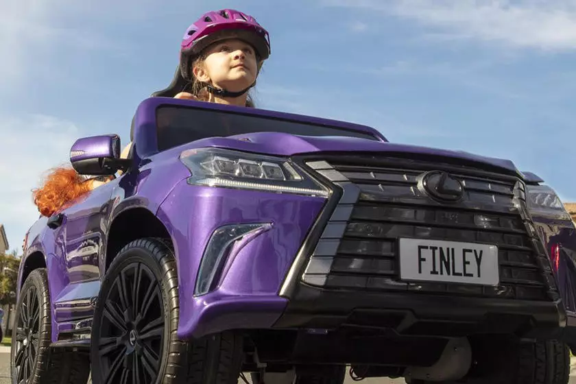 Lexus fixo un vehículo para nenos que viven con parálise cerebral 17627_2