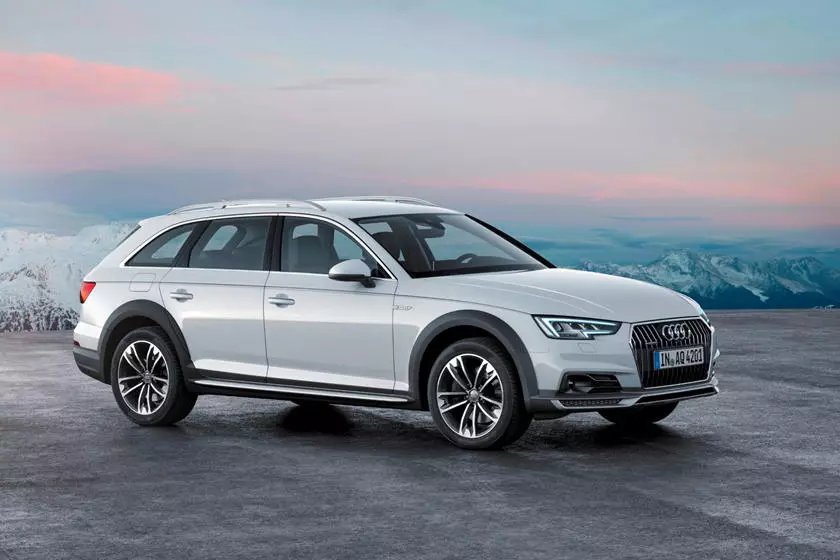 2016-2019 Audi A4 në të gjithë rrugët Pamje këndore e përparme