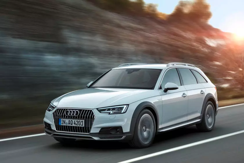 2016-2019 Audi A4 allroad Ngarep View Driving