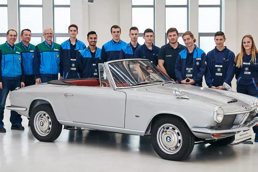 Vienas keisčiausių kada nors prikeltų BMW automobilių 17735_7