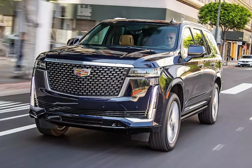 2021-2022 Cadillac Escalade Driving Front Angle