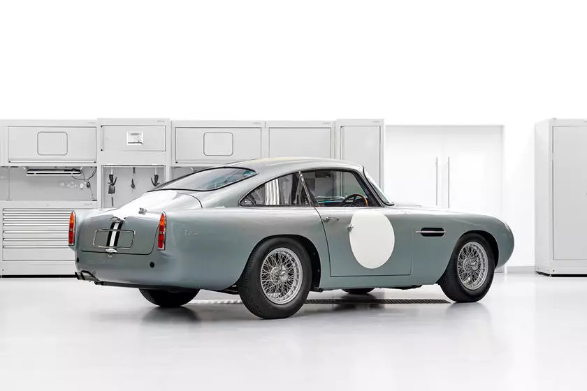 Harvinainen Aston Martin DB4 GT Zagato voisi noutaa yli 11 miljoonaa dollaria 17910_7