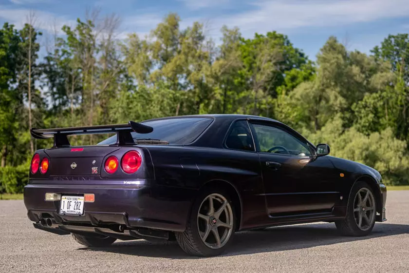 Ultra-Special 1999 Nissan Skyline GT-R V-Spec e ntse e Batla Mong'a e Mocha 17930_4